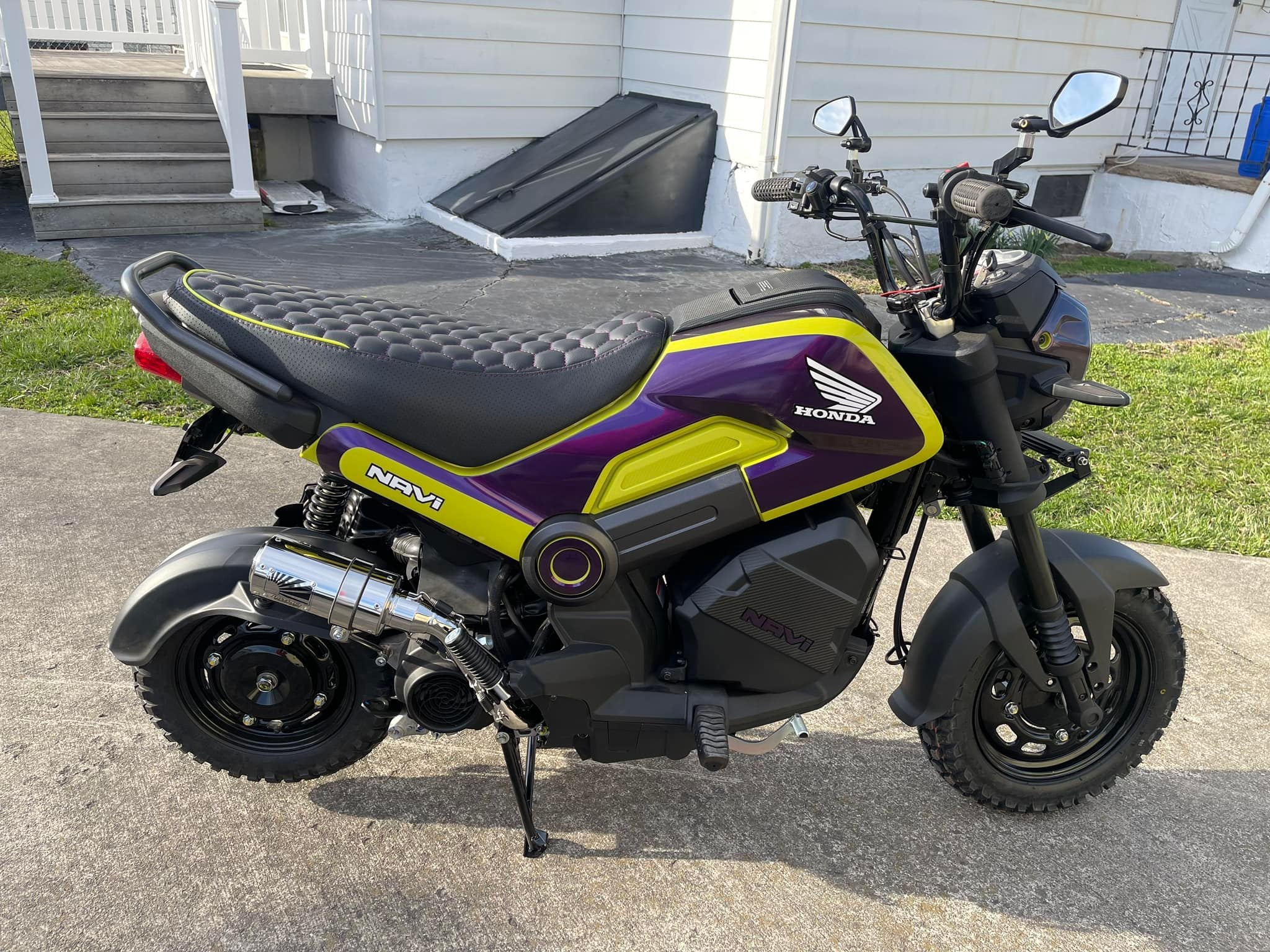 Honda NAVI Seat Covers – Cheeky Seats Scooter Seat Covers