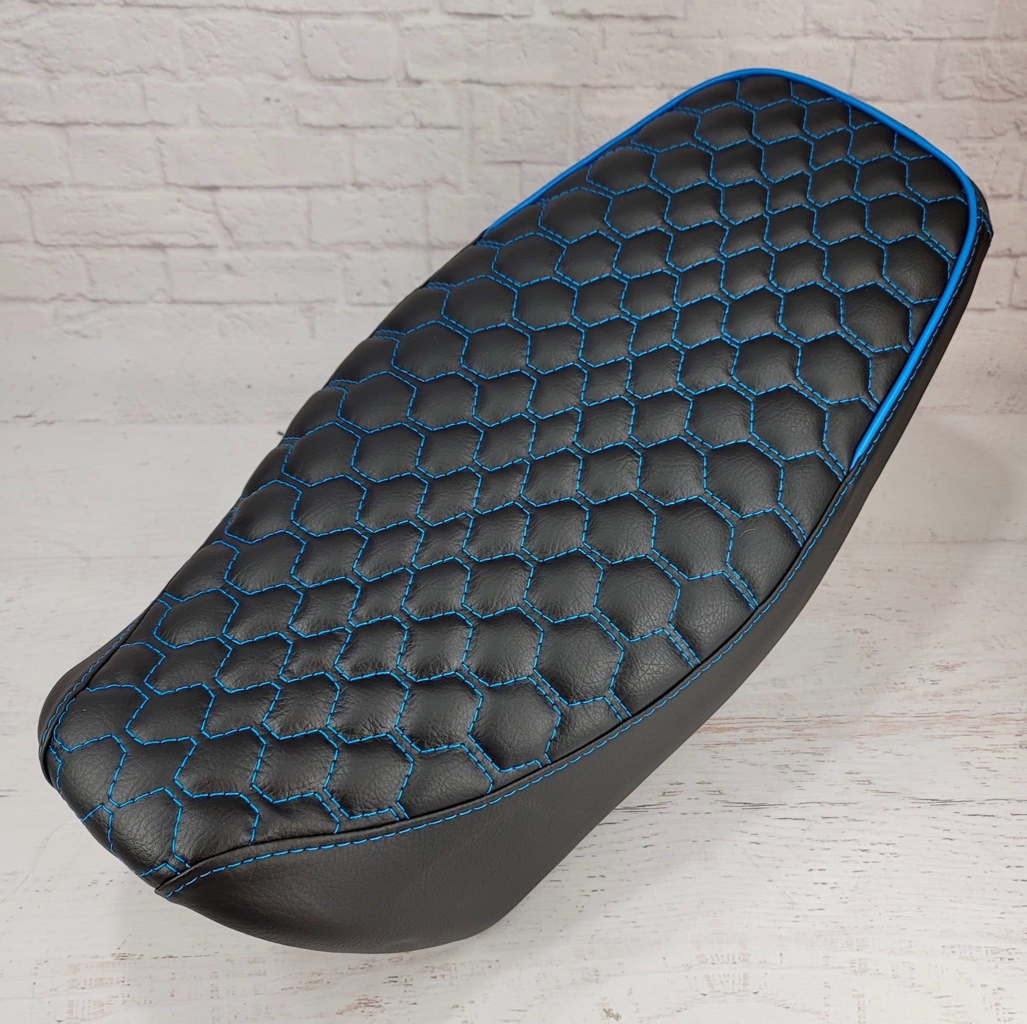 Honda Grom Hexagon Scales Seat Cover MSX125 – Cheeky Seats Scooter Seat ...