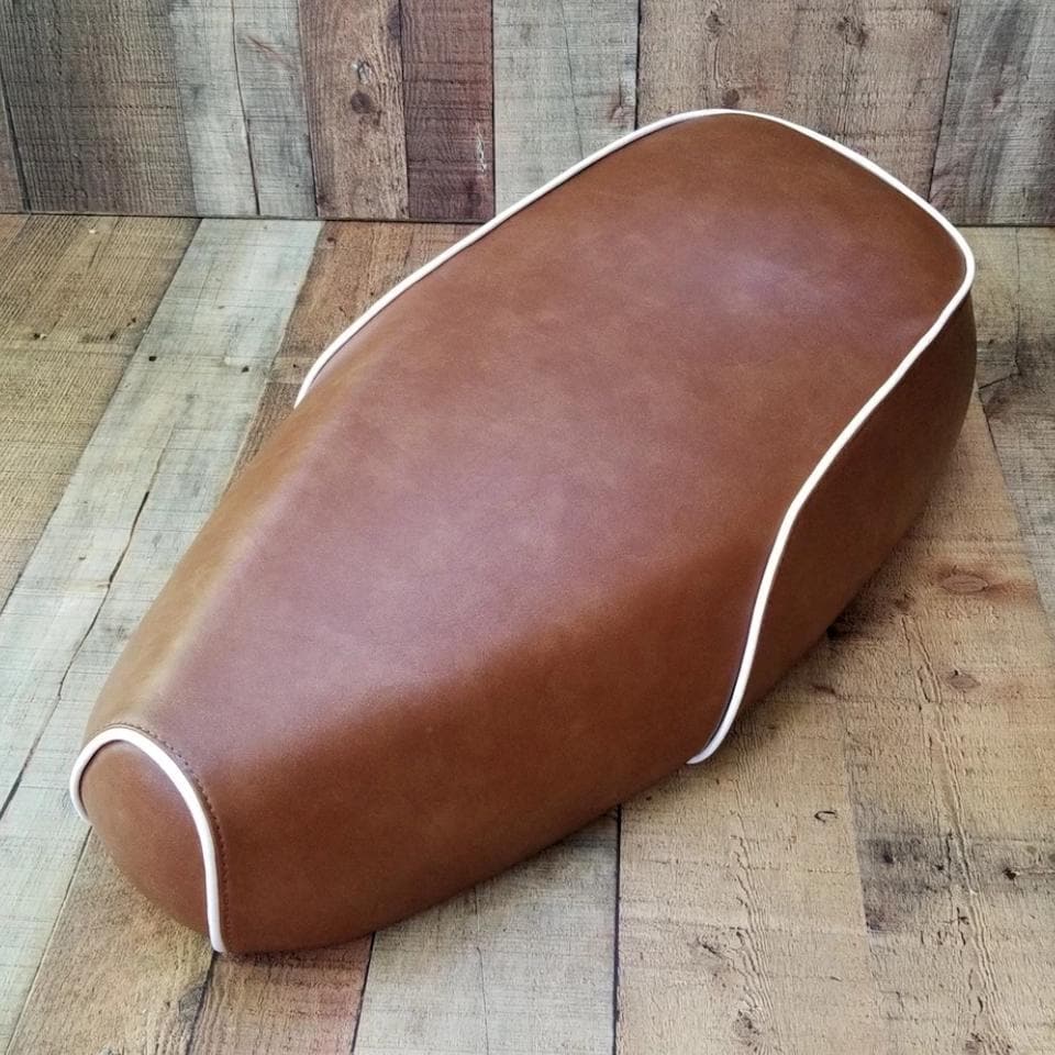 Genuine Buddy Kick Caramel Brown Seat Cover – Cheeky Seats Scooter Seat ...